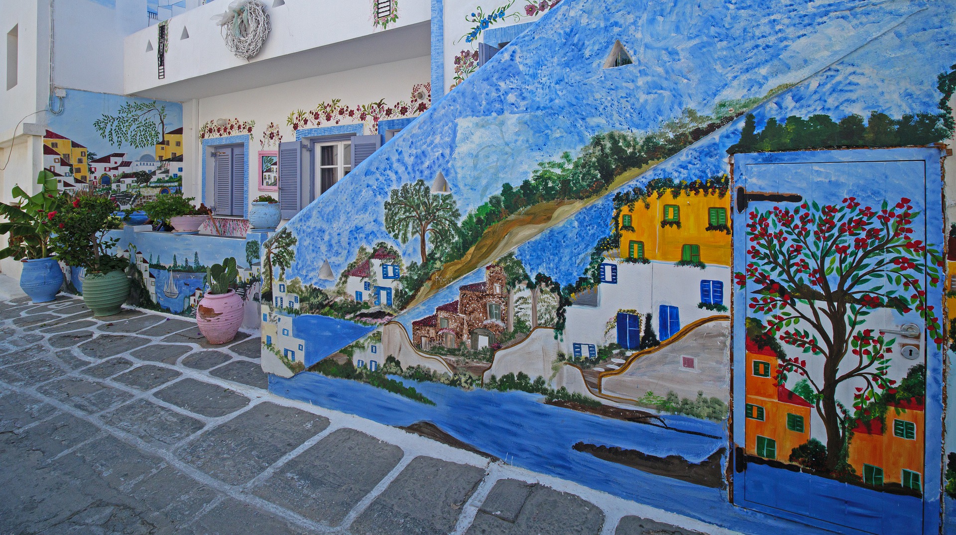 Paint Genix – Offers residential and commercial painting services for ...